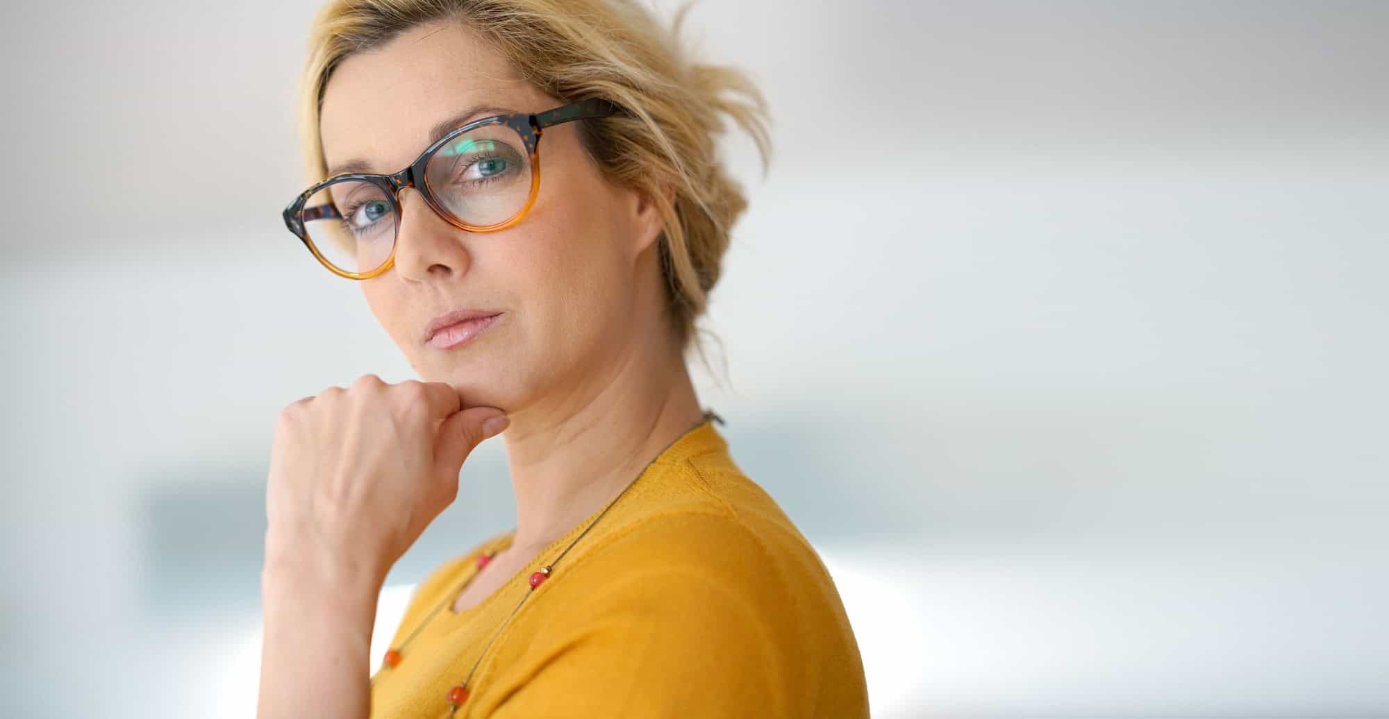 10 Brilliant Phrases That Put People Who Interrupt You In Their Place