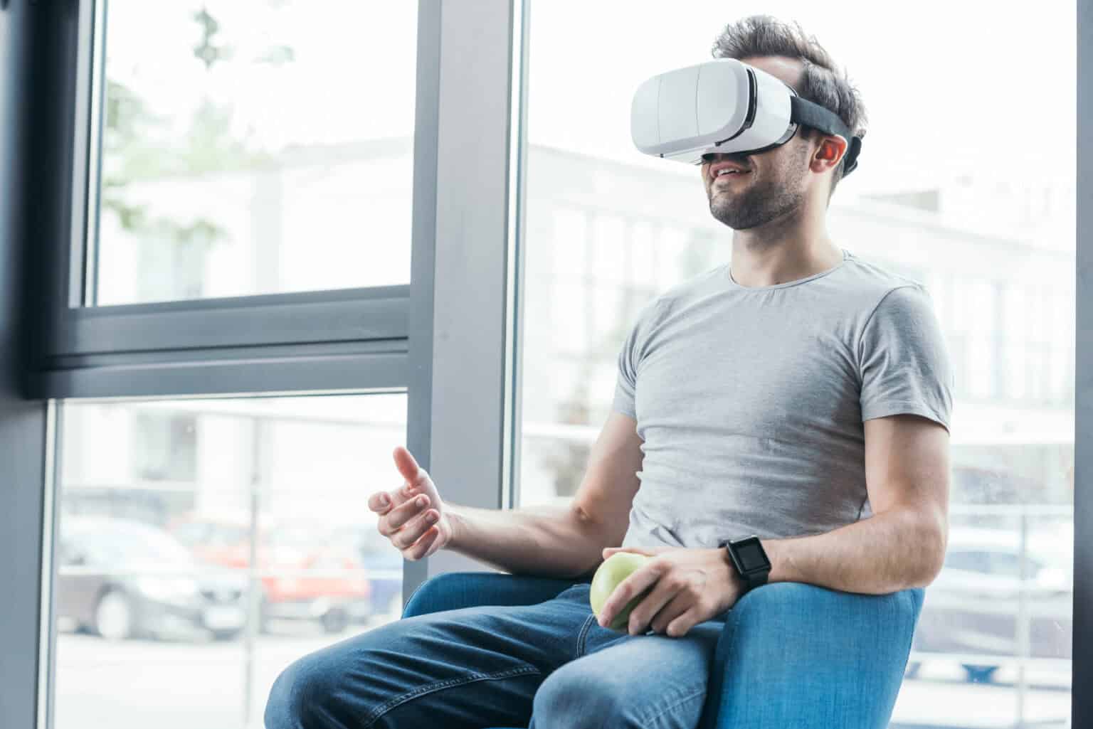 11 Creative Ways to Stay Connected with Friends