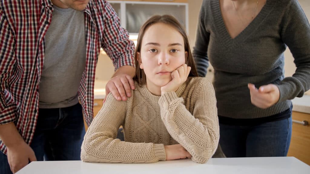 12 Things Parents Do That Push Kids Away